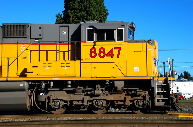 Union Pacific EMD SD70ACes and SD70AHs: Prototype Data and Details ...