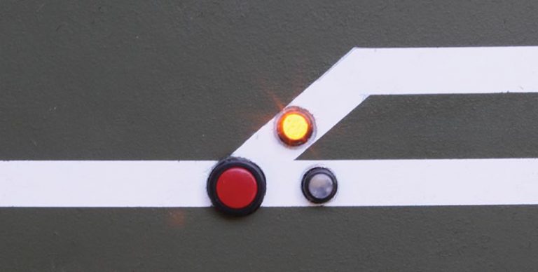 Walthers Layout Control System - Railroad Model Craftsman