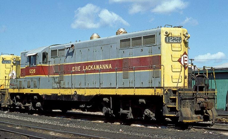 Detailing an Erie Lackawanna GP7 in HO Scale - Railroad Model Craftsman