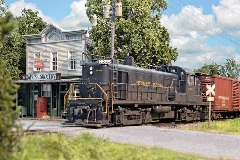 Pennsylvania Railroad South Bend Branch in HO - Railroad Model Craftsman