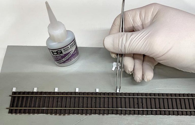 Dummy Third Rail for Modern Transit Scenes - Railroad Model Craftsman