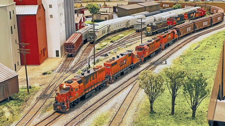 The Modern Detroit, Toledo & Ironton in HO Scale - Railroad Model Craftsman