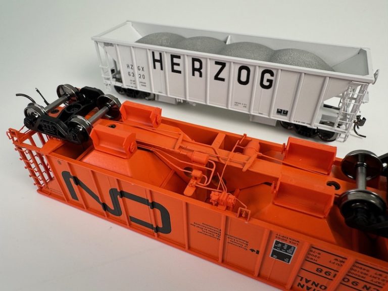 New HO Scale Ballast Hoppers from Rapido Trains - Railroad Model Craftsman