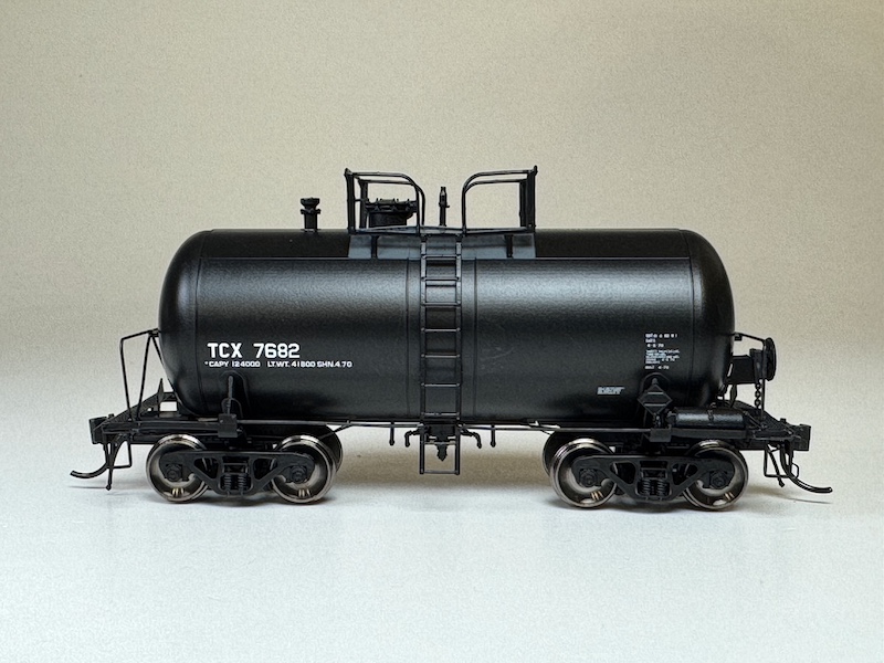 All-New GATX 10,000 gallon “Beer Can” Tank Cars from Atlas - Railroad ...